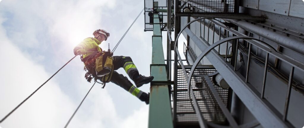 Working At Height Experts | Evolve Rope Access